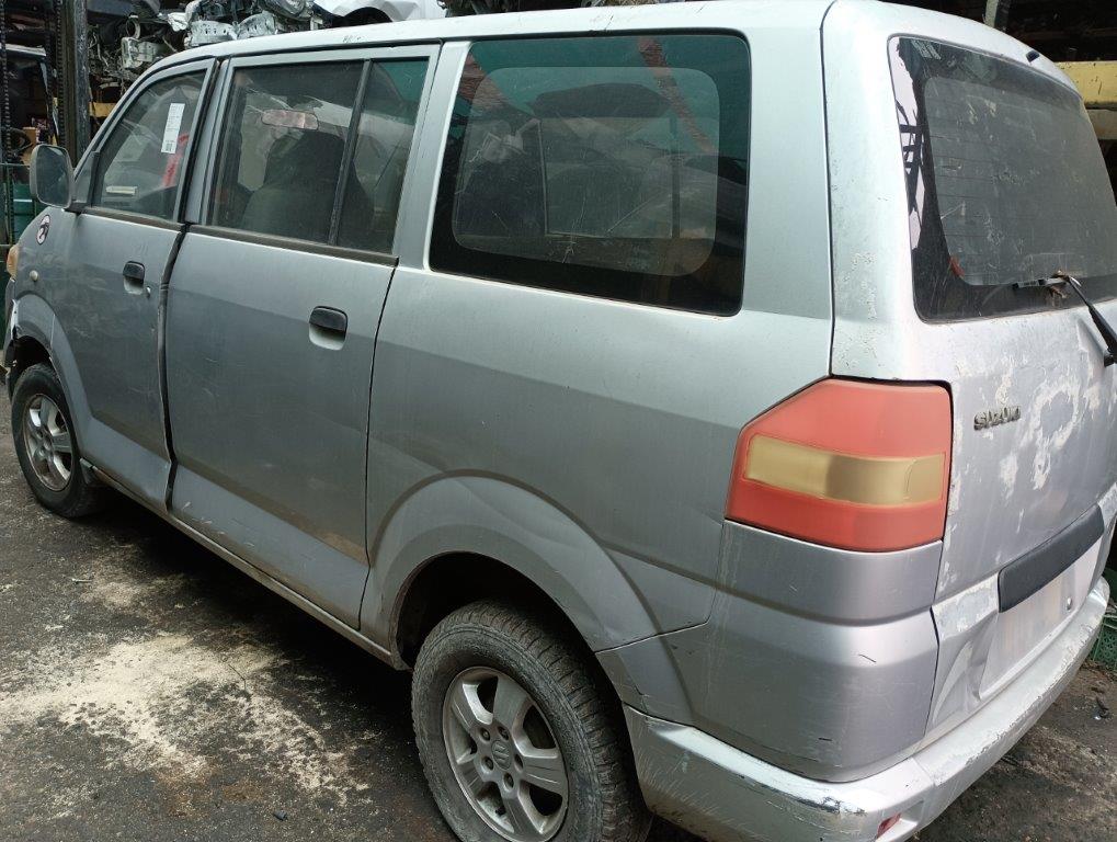 Desarmaduría San Pablo - BOMBA ELEVADORA SUZUKI APV USADO, En desarme.