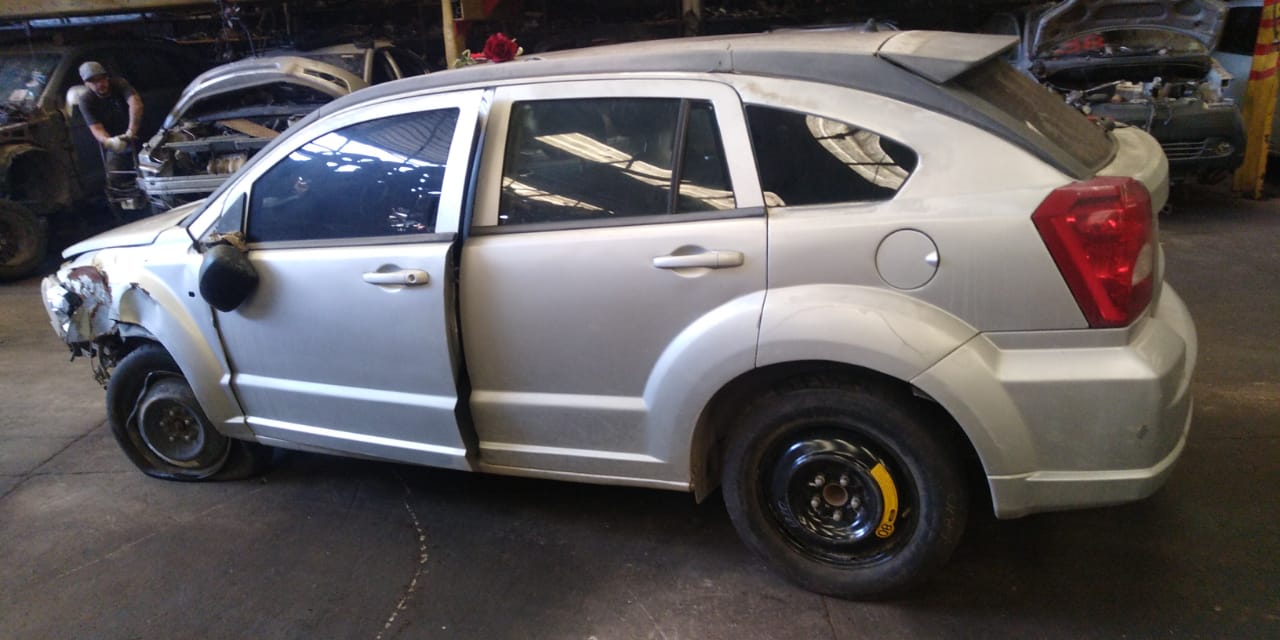 Desarmaduría San Pablo - DODGE CALIBER , En desarme.