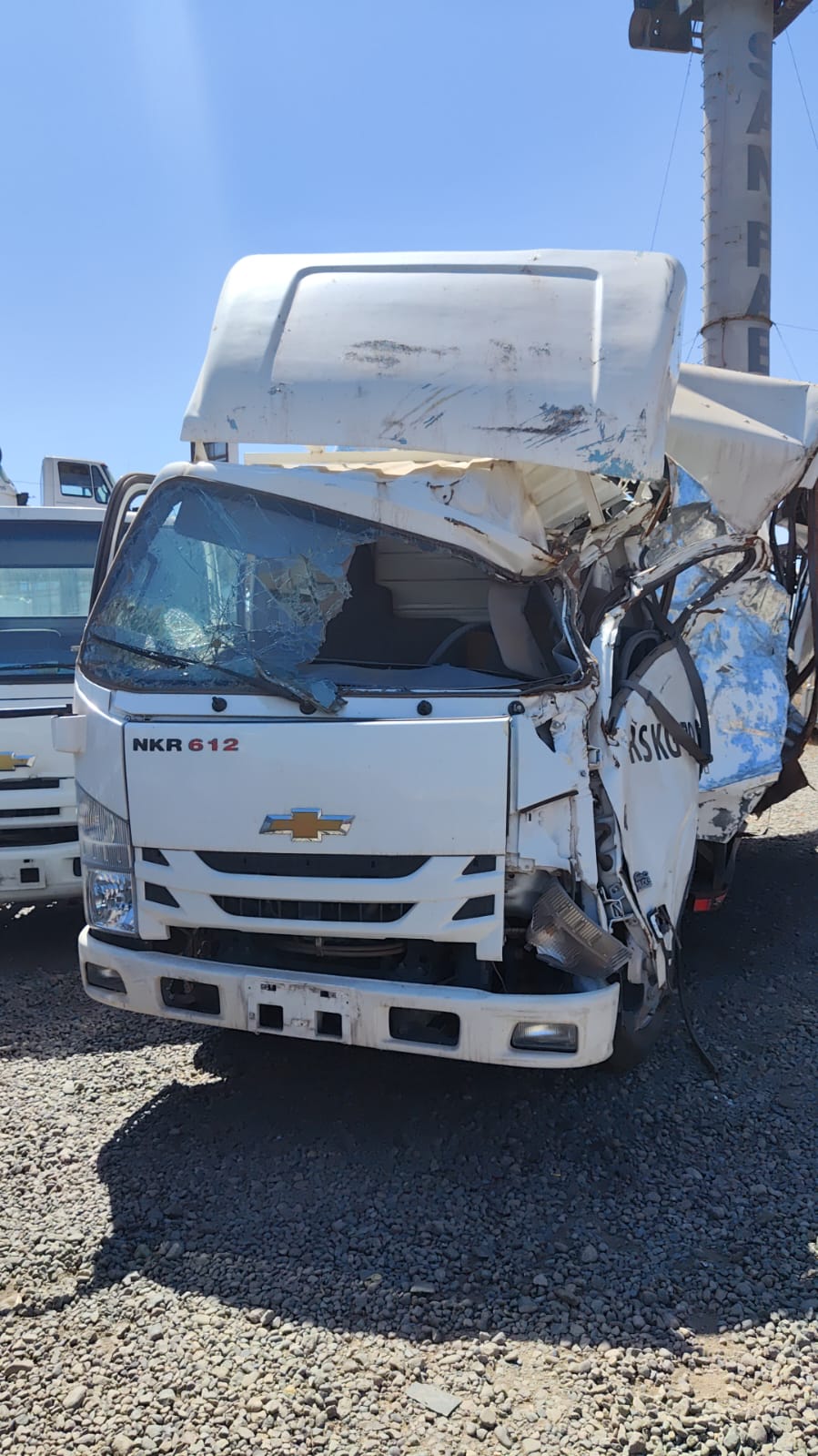 Desarmaduría San Pablo - RIEL INYECCIóN CHEVROLET NKR USADO, En desarme.