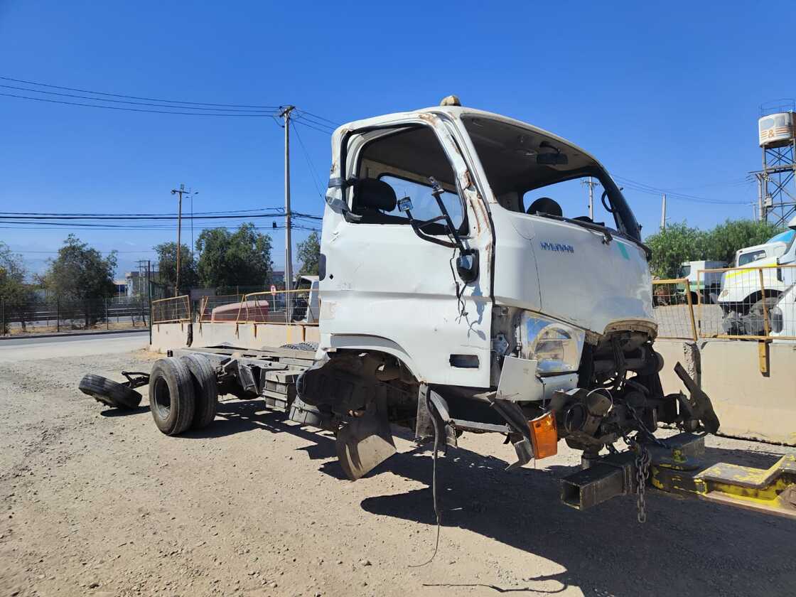 Desarmaduría San Pablo - Venta repuestos. BUTACA HYUNDAI HD72 Usado, En ...