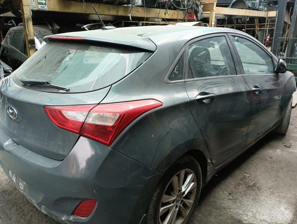 Desarmaduría San Pablo - TOLVA HYUNDAI i30 USADA, En desarme.