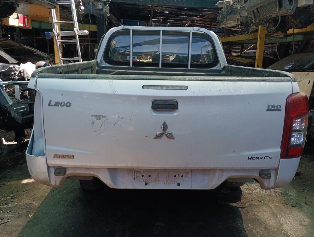 Desarmaduría San Pablo - Venta repuestos. MOTOR MITSUBISHI L200 USADO ...