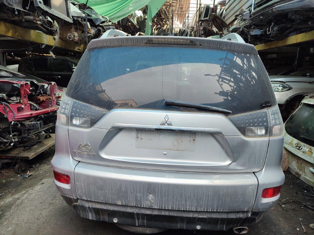 Desarmaduría San Pablo - PICK UP MITSUBISHI OUTLANDER USADO, En desarme.