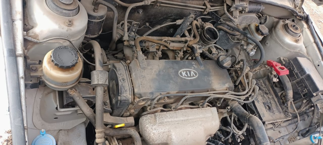 Desarmaduría San Pablo - PAQUETE DE RESORTES KIA RIO USADO, En desarme.