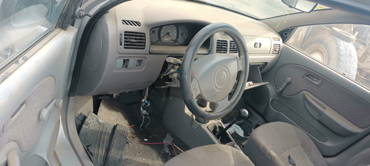 Desarmaduría San Pablo - PICK UP KIA RIO USADO, En desarme.