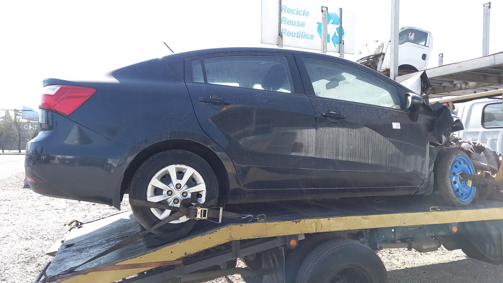Desarmaduría San Pablo - Venta repuestos. PICK UP KIA RIO Usado, En ...