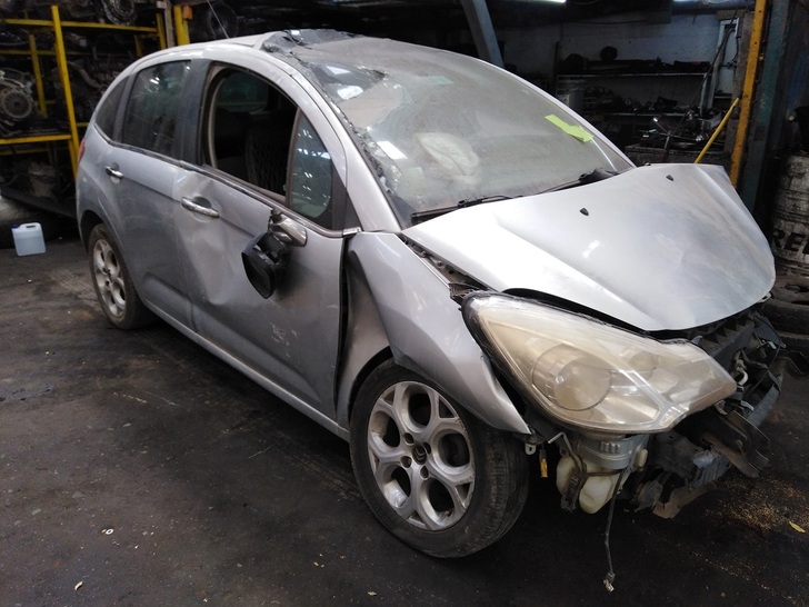 Desarmaduría San Pablo - CITROEN C3 , En desarme.