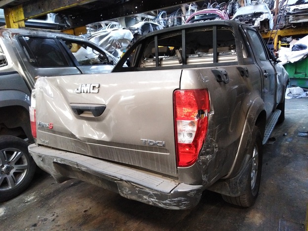 Desarmaduría San Pablo - Venta repuestos. FOCO JMC VIGUS Usado, En desarme.